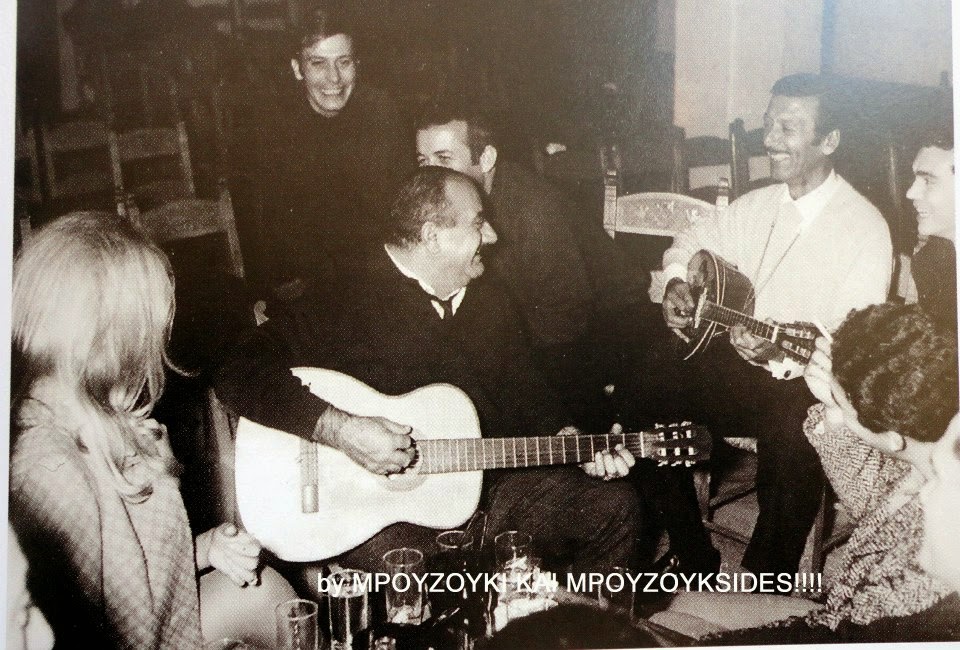 Γιώργος Μητσάκης ή Καραντουζένι ή Δάσκαλος 1921 - 1993 | Μπουζούκι Και ...