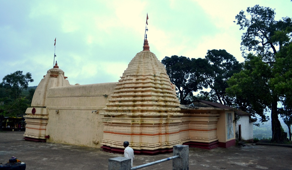 School Picnics: Mahipalgad (Vaijnath)