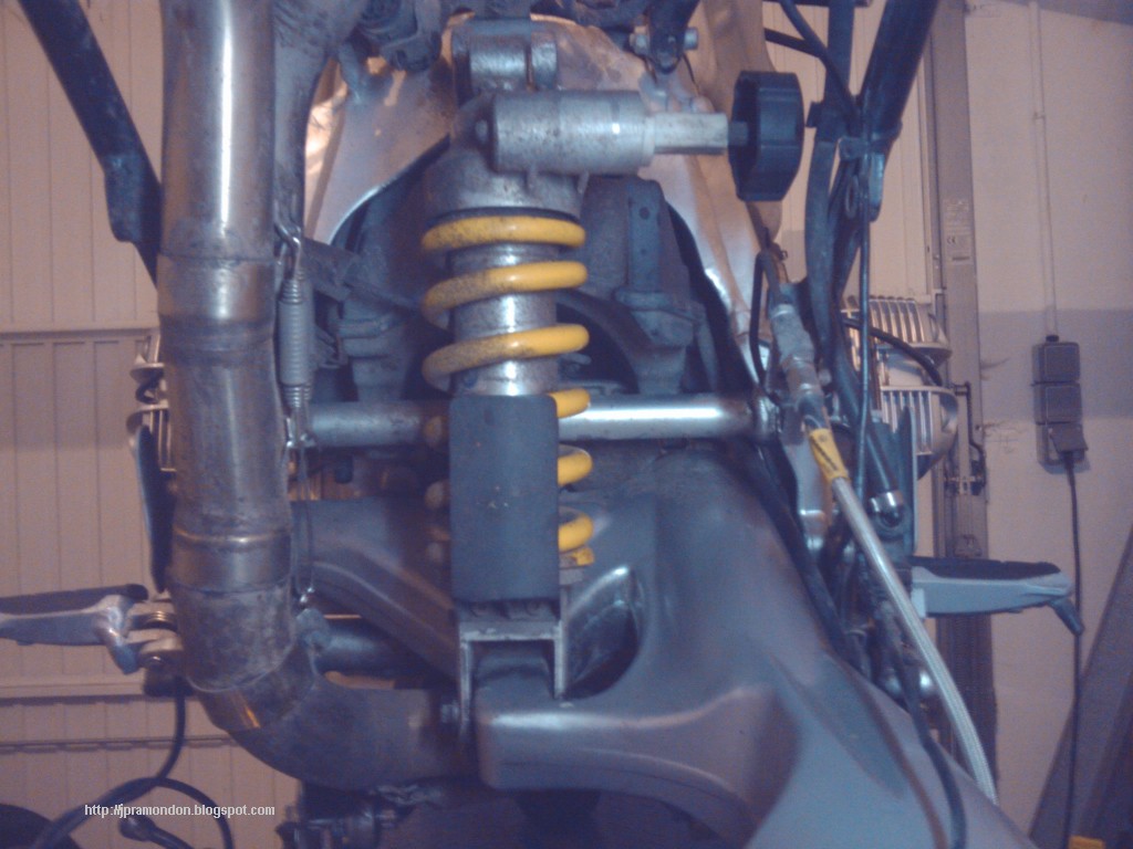 On Two Wheels: R1100S winter rebuild - part 6