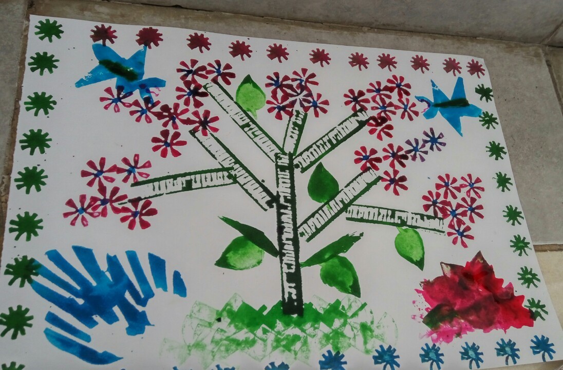 SENI RUPA ANAK USIA DINI: PRAKTIK SENI GRAFIS ATAU CETAK