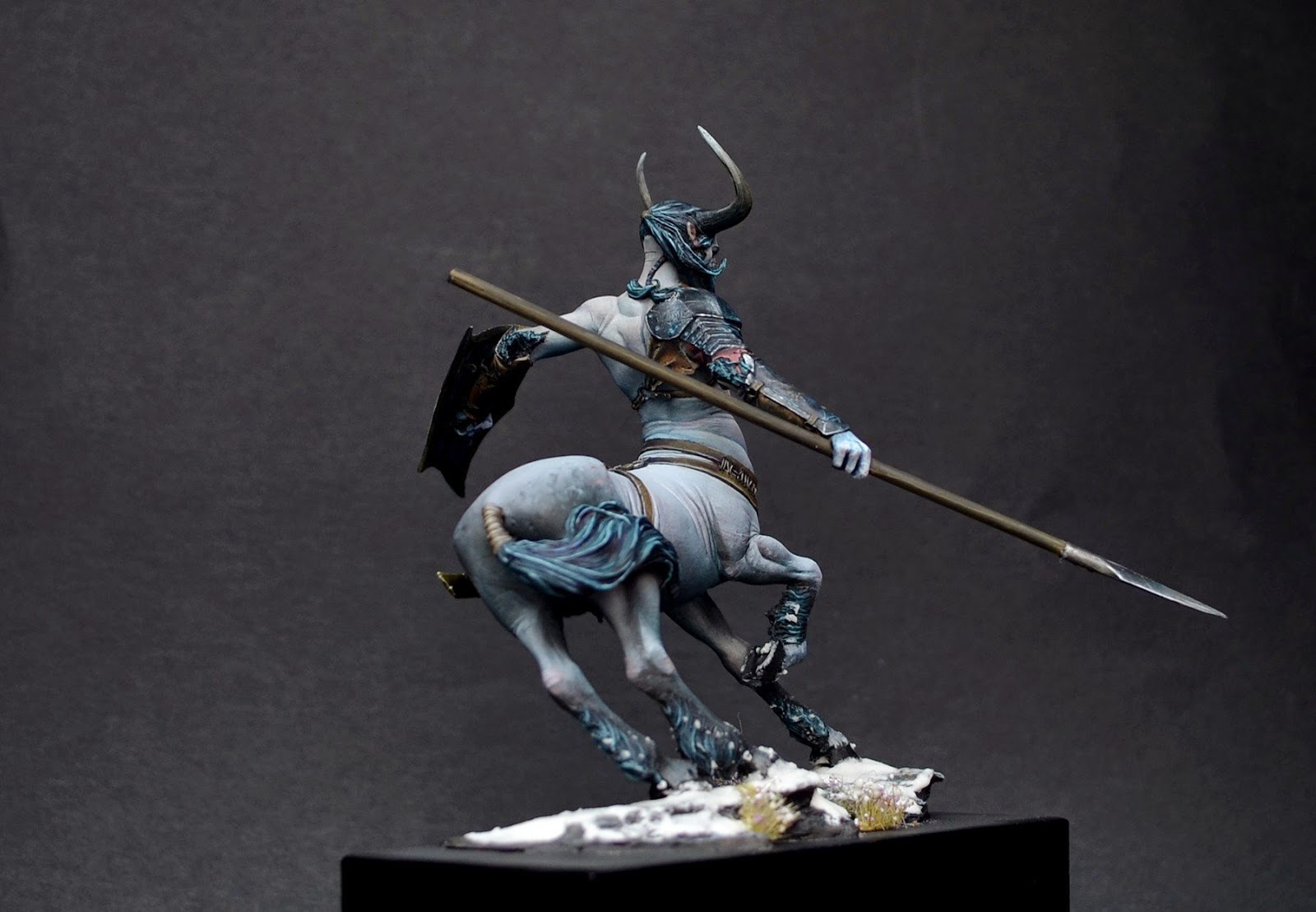 Eureka! miniature painting: Novedades de Abril: Monguer and Wonder