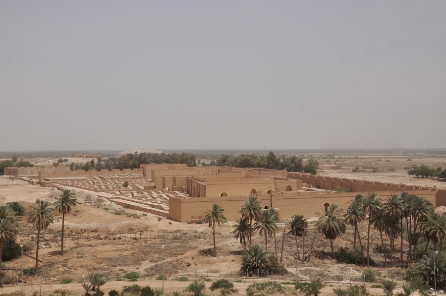 Dünyada her ne yaşanmışsa mutlaka iz bırakmıştır. Önemli olan o izlerin ...