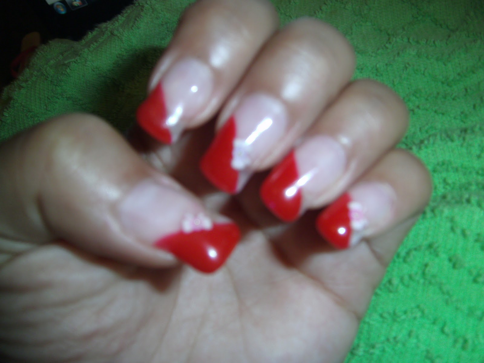 Unhas de Gel: Fique com unhas feias se quizer.