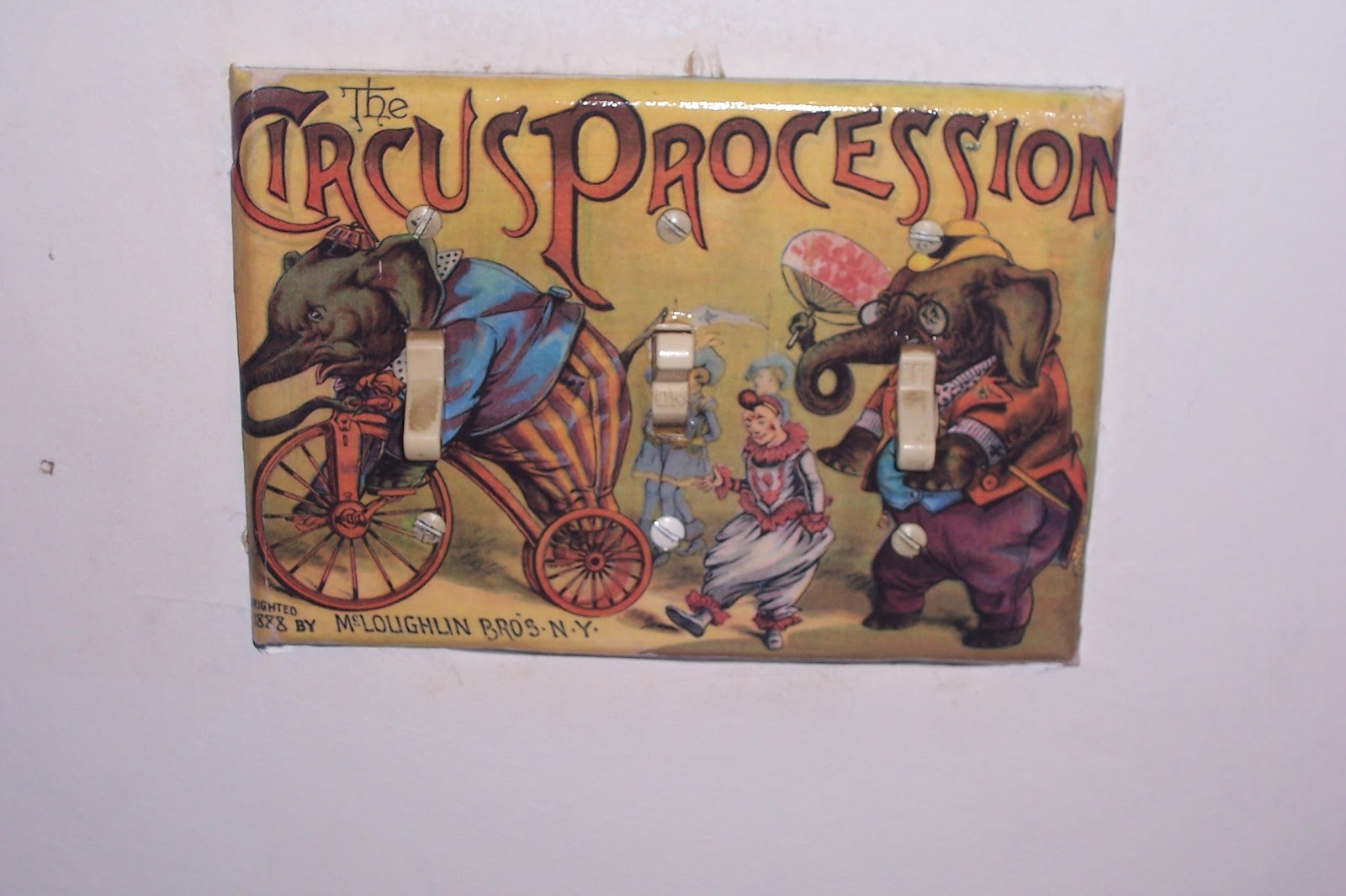 Erika's Chiquis: DIY Circus Decor