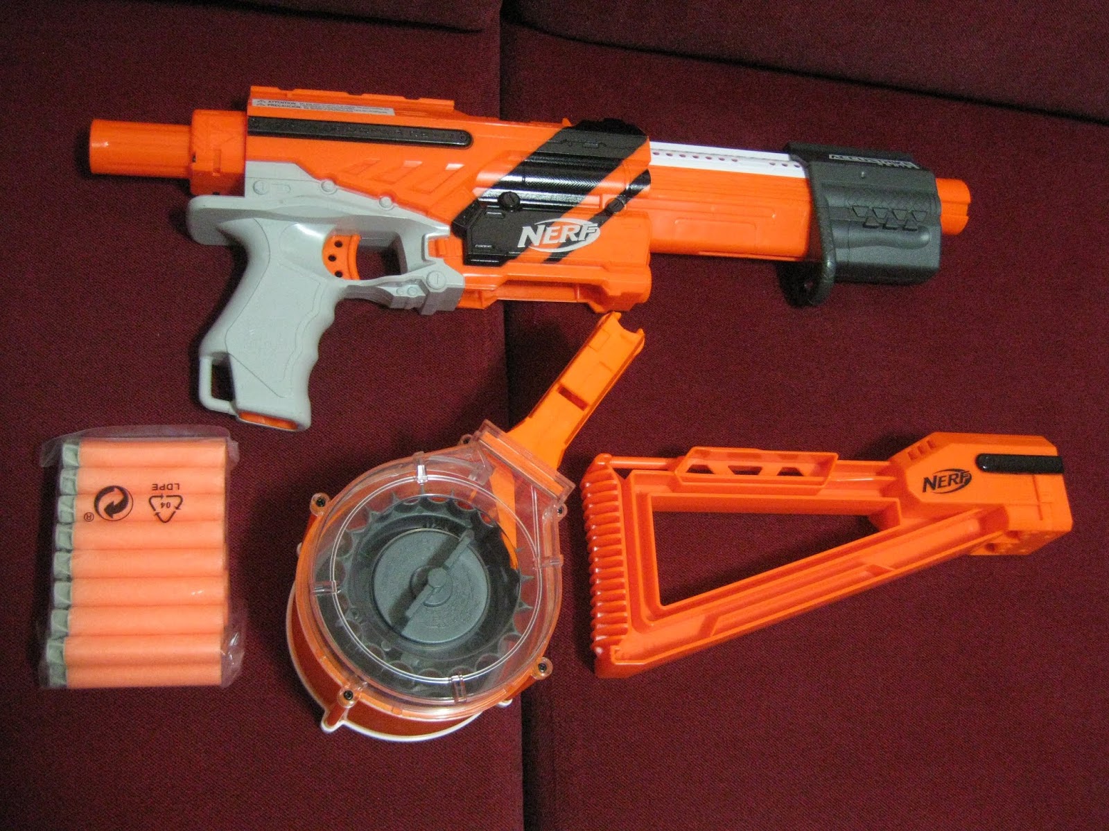 deSMOnd Collection: Hasbro Nerf "Accutrooper" Accustrike Series