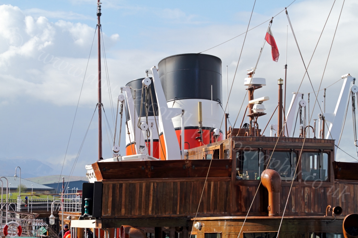 Dougie Coull Photography: She's Back - PS Waverley