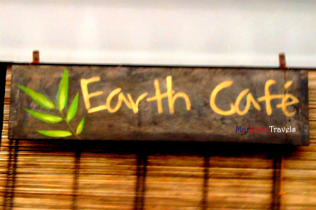 MarLie's Travels: Earth Café