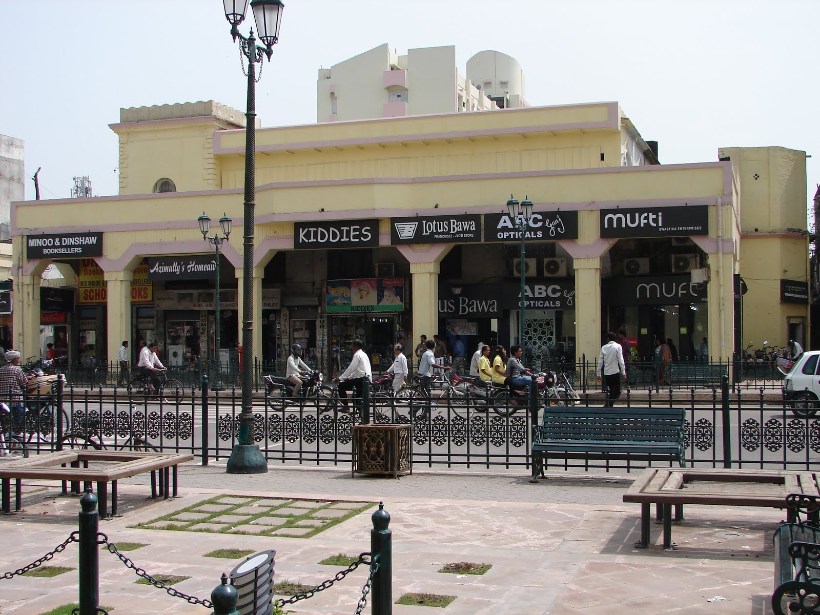 New Lucknow: Renovated Hazratganj