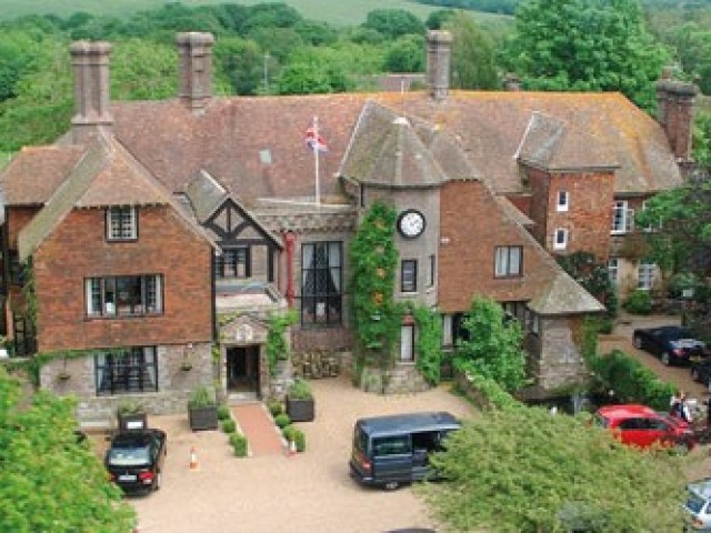 Landed families of Britain and Ireland: (201) Ashburnham of Broomham ...