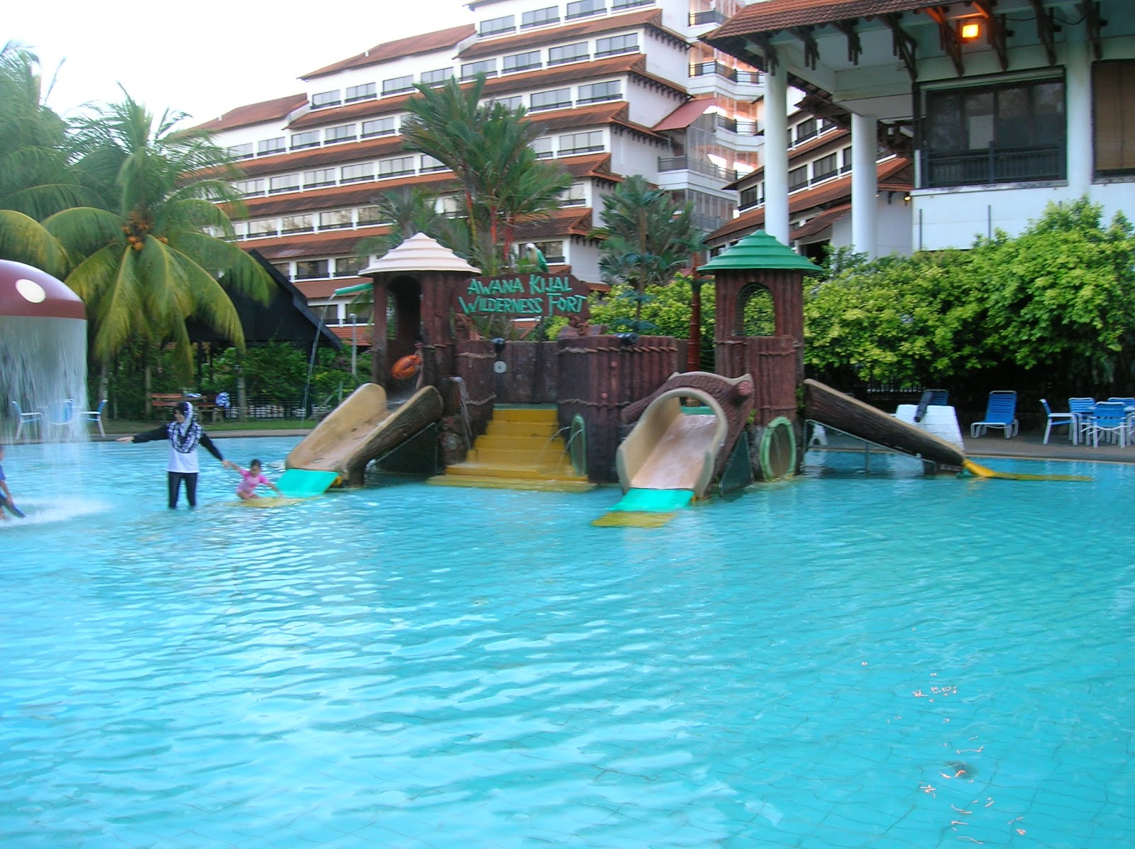 Awana Kijal Golf, Resort and Spa Di Terengganu - Banyak Lokasi Menarik