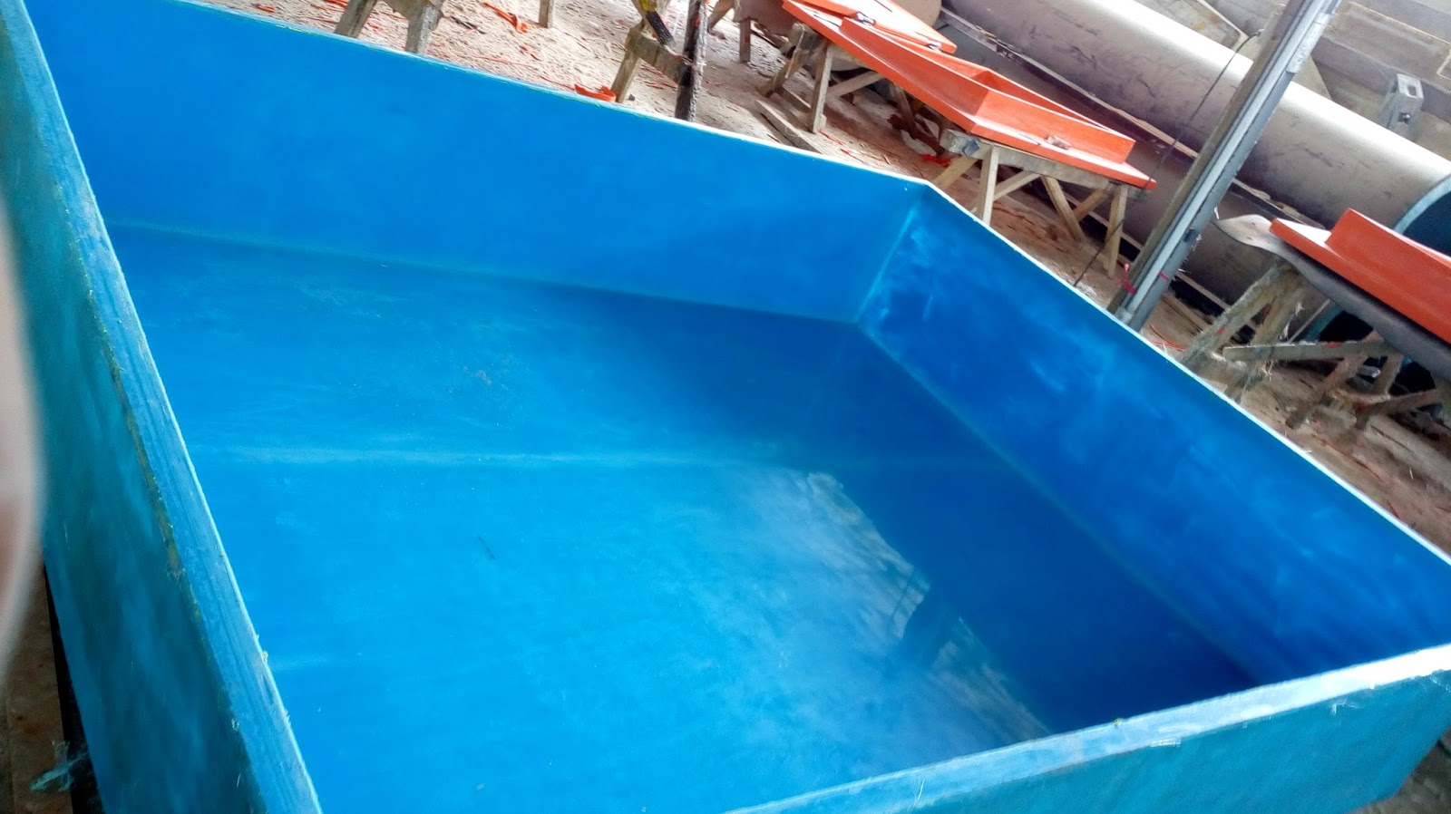 Kolam dan bak fiberglass | Adjienyoman Fiberglass