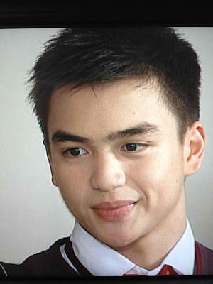 Dominic Roque as Hubert Francisco in 'Aryana' (Philippines) ~ Indo Pinoy