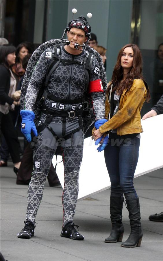 LAS CRÓNICAS DE AXA: Raphael y April O´Neil en en el rodaje de Teenage ...