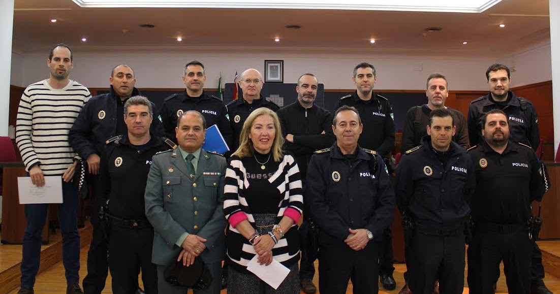 Motril Digital La Policía Local Recibe Los Diplomas Del ‘curso Sobre