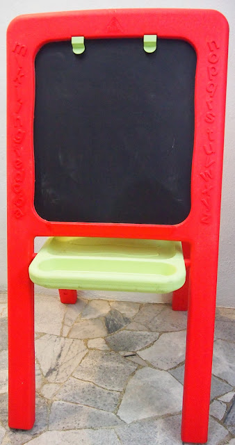 JuaiMurah: ELC Red Easel
