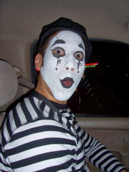 Lehigh Valley Ramblings: Brown Eyes Mime For Director of Admin