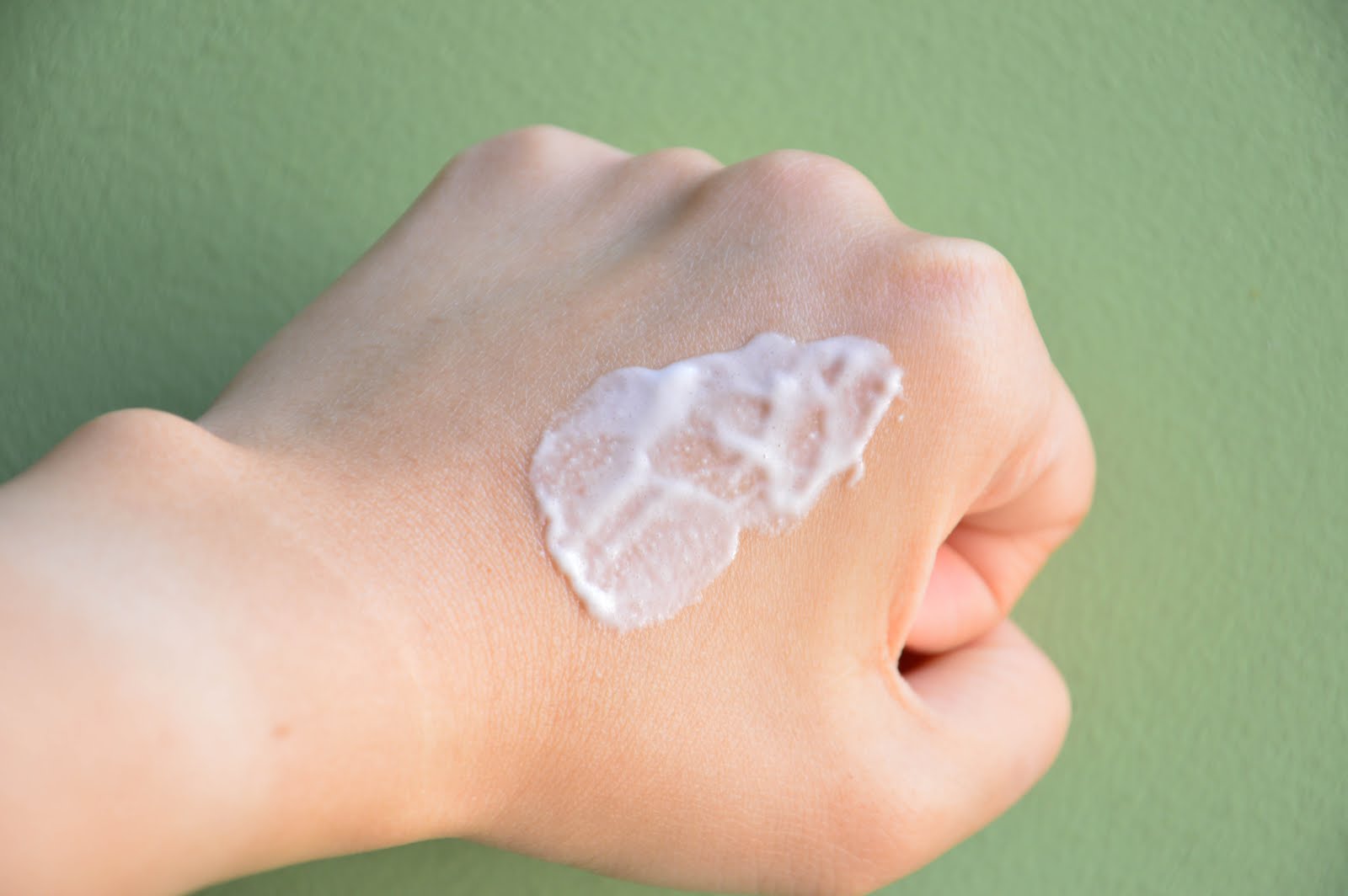 |REVIEW| Caudalie Gentle Buffing Cream: With Jojoba Microbeads