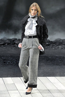 Styling your Fashion with Sameramese: Chanel Fall-Winter 2011/2012 ...