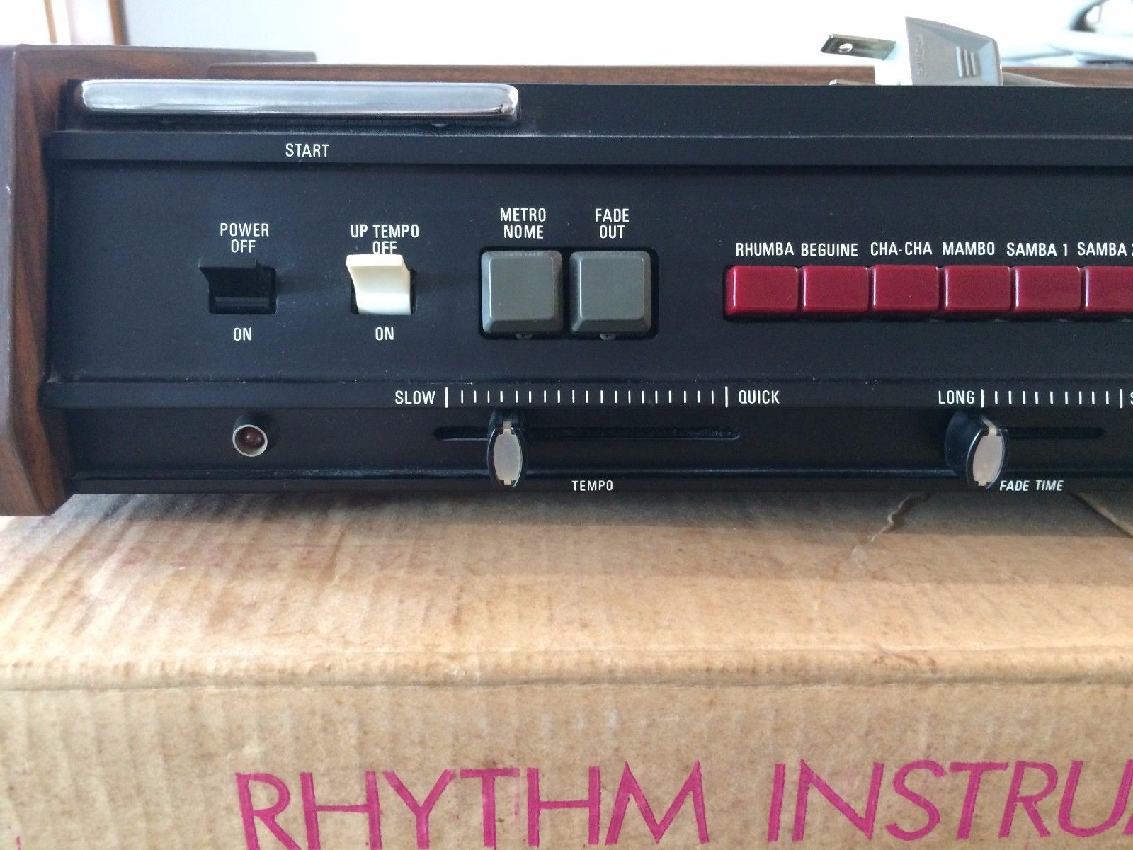 MATRIXSYNTH: Vintage Roland TR-77 Drum Machine SN 193687 w/ Original Box