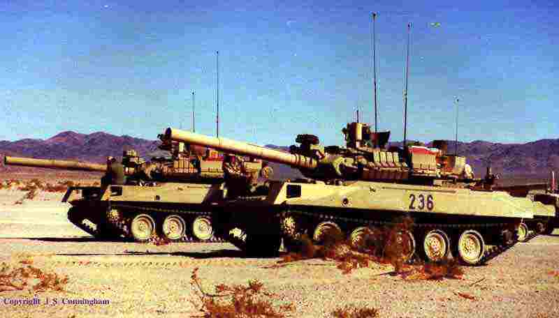 Brazos Evil Empire: Tanker's Tuesday: M551A1 Armored Reconnaissance ...