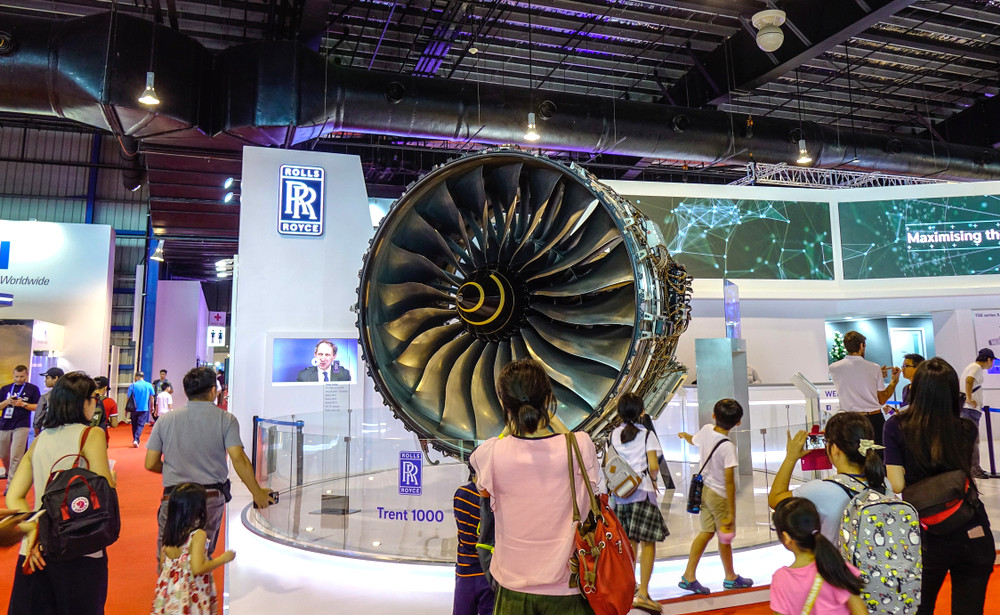 Rolls-Royce Triples Capacity to Fix Trent 1000 Engine Issues - HQBroker ...