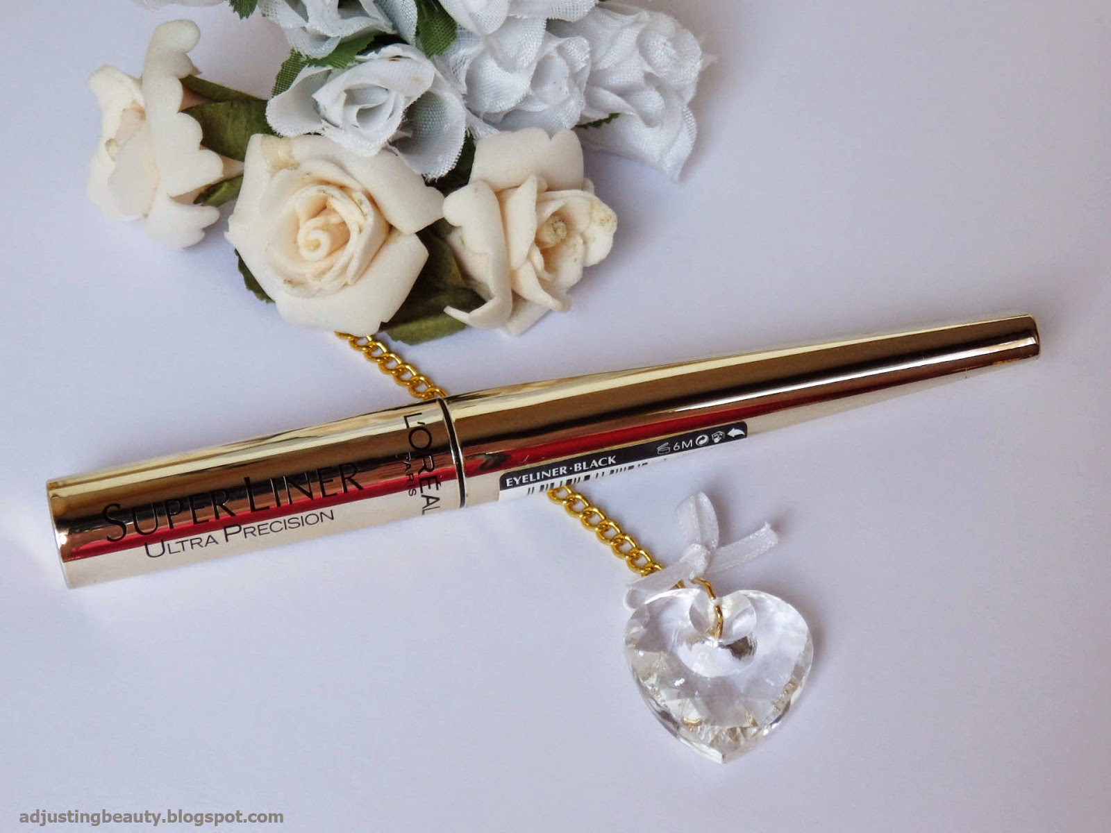 Review: L'Oreal Super Liner Ultra Precision eyeliner - Adjusting Beauty