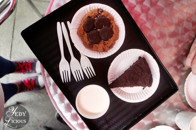 The Cookie Bar Manila, Kapitolyo Pasig: Cookie Shots and More | YedyLicious Manila Food Blog in ...