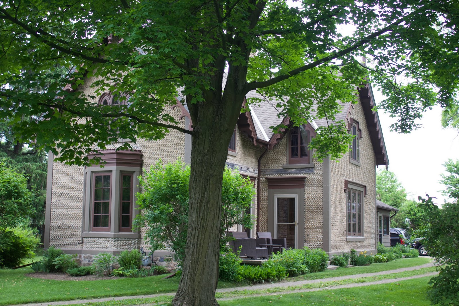 Cobblestone Buildings of North America: Cobblestone Buildings in Canada