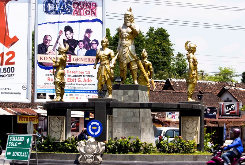 Indonesia As I "See": Patung Pandawa Lima - Statues of Five Pandavas at ...