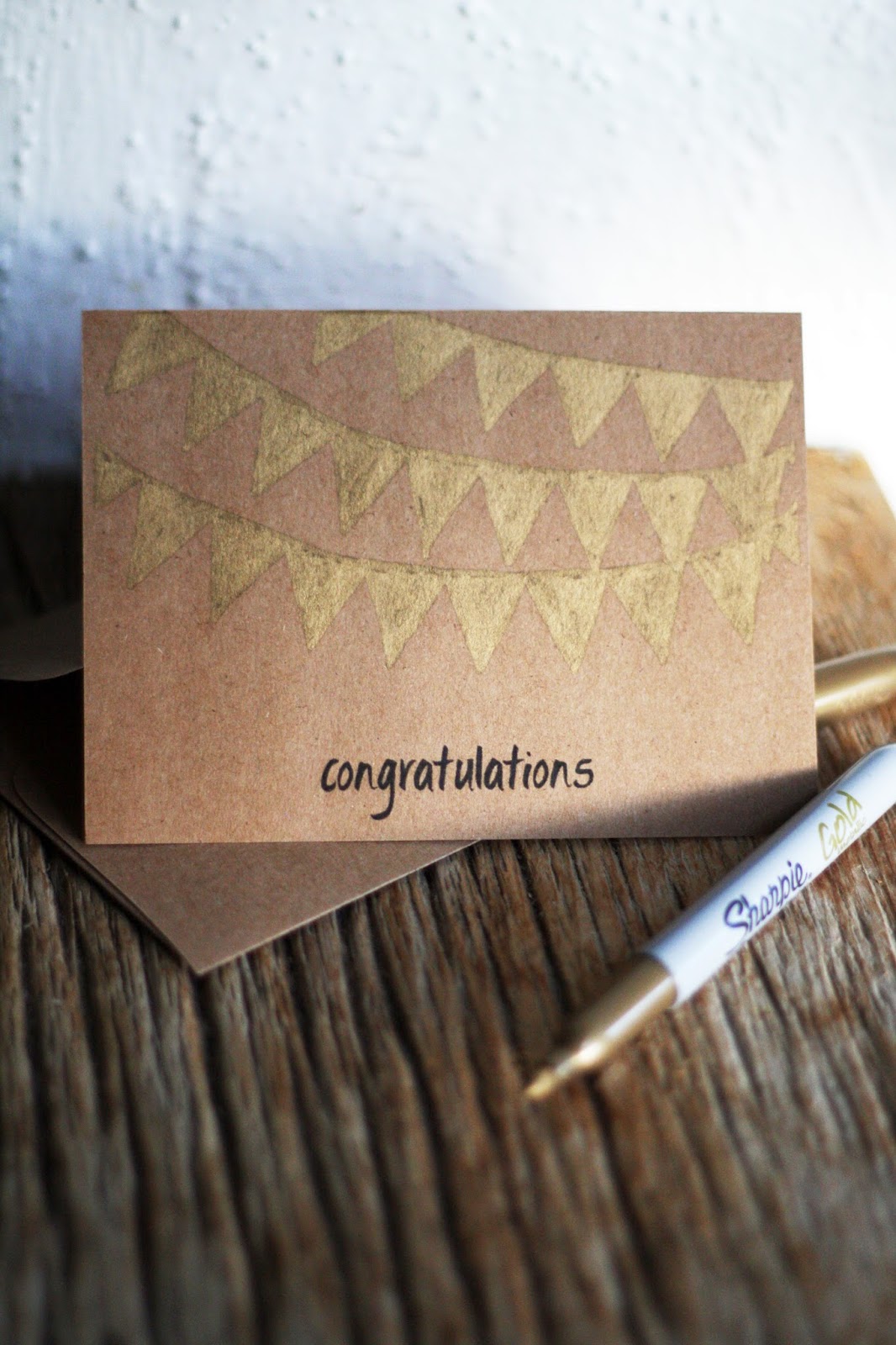 the semi-frugal life: printable gold bunting card