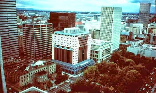 Edificio de servicios públicos en Portland | Michael Graves ...