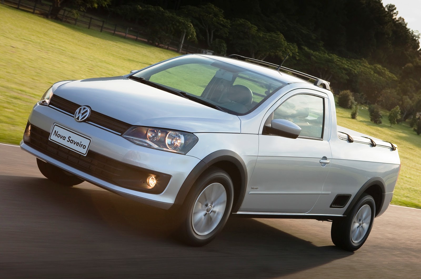 Volkswagen apresenta Saveiro reestilizada