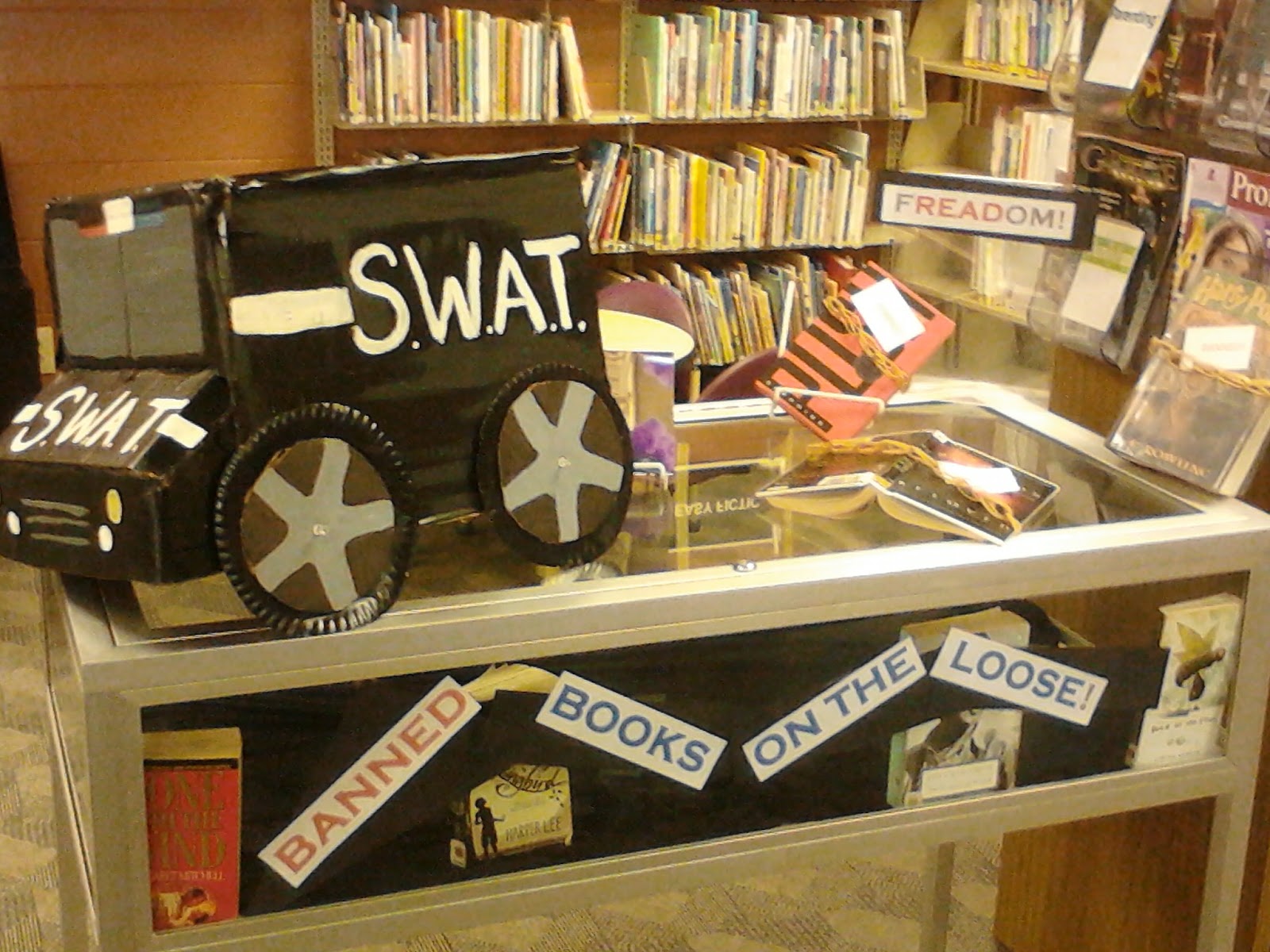 Memphis Reads Archive : October 2012