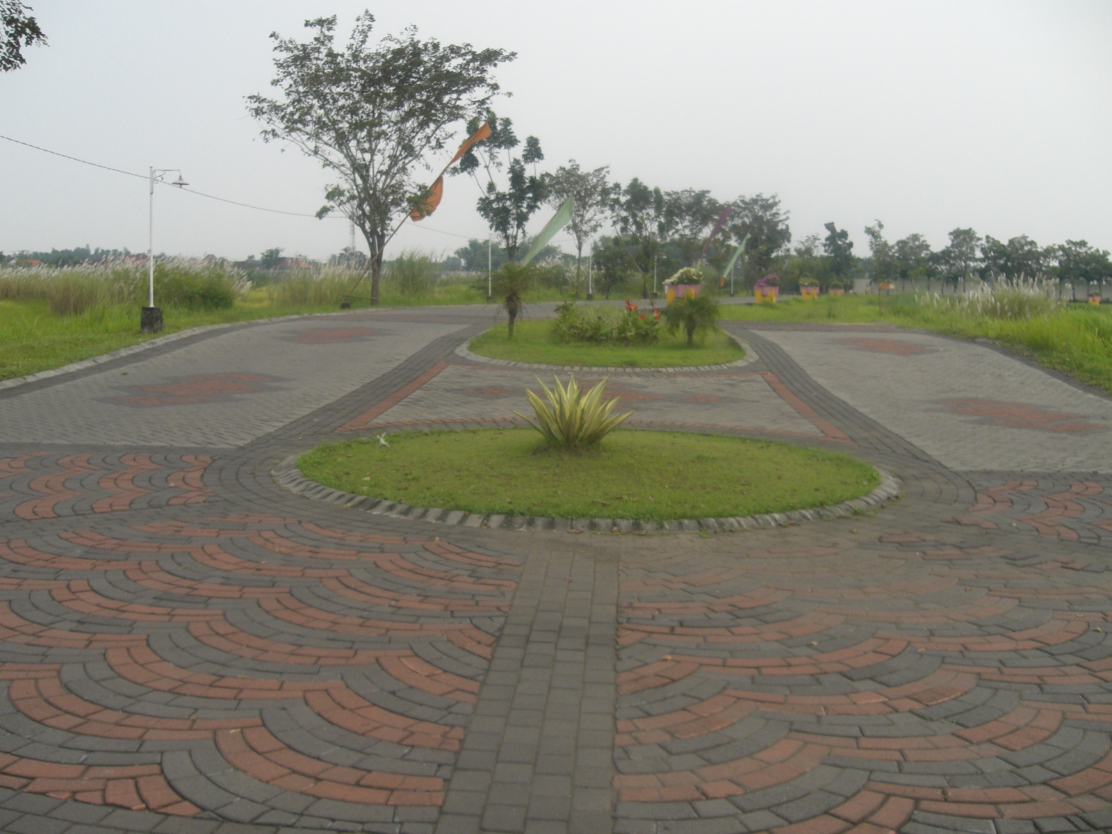 HEAVENLAND PARK: Gerbang Perumahan