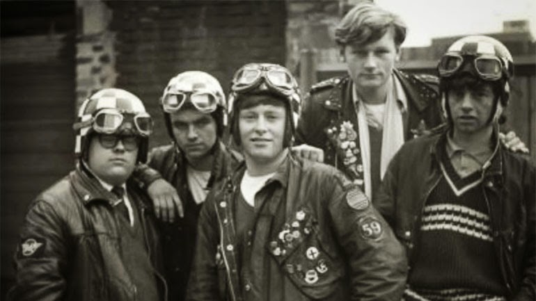 caferacer: SEJARAH CAFE RACER