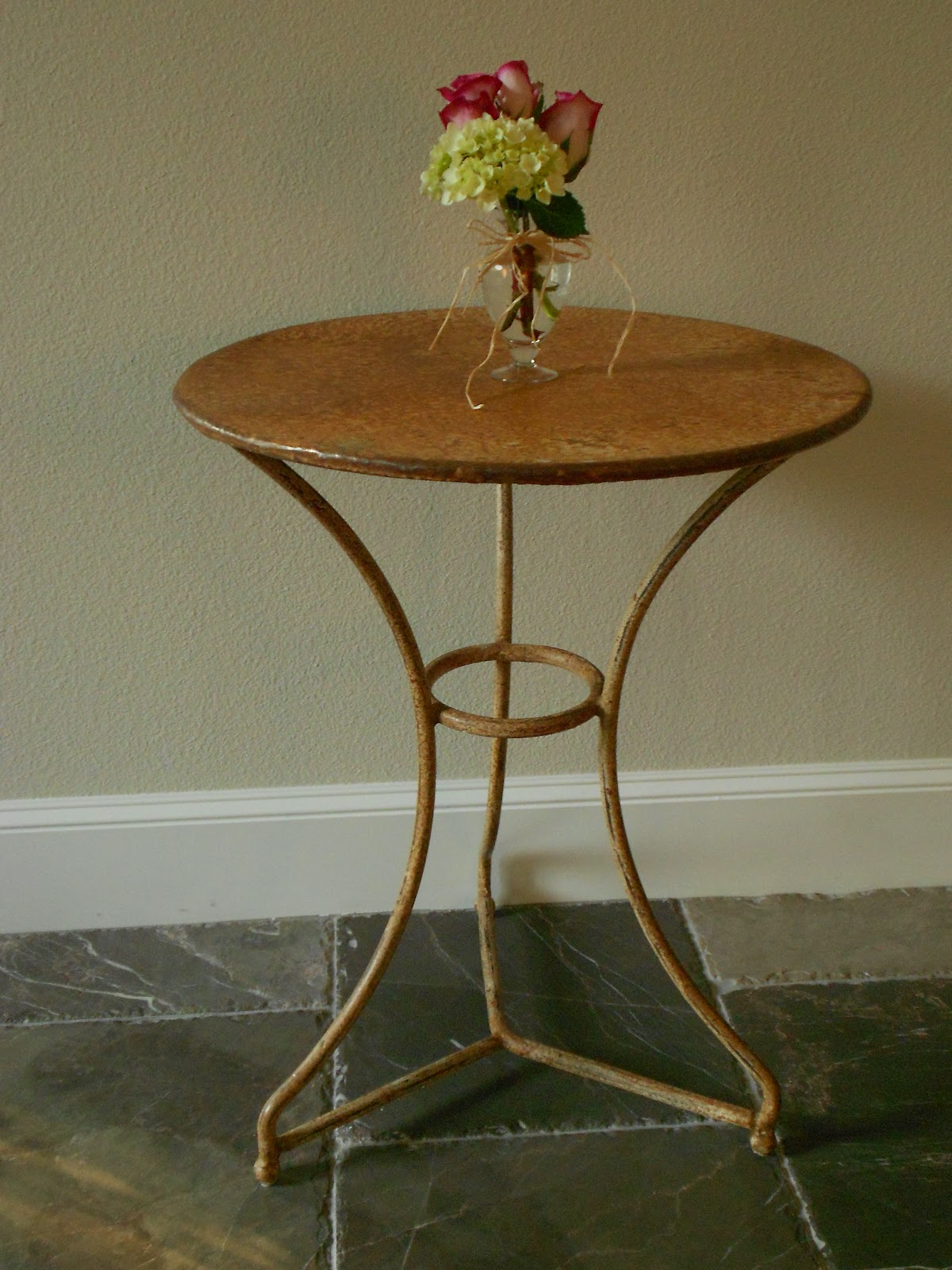 My Faux French Chateau: Another Beautiful French Bistro Table!