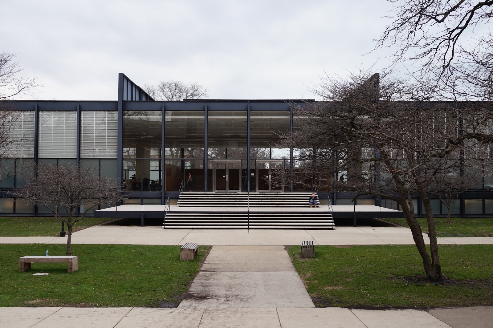 Moody's mood for travel: An other Chicago