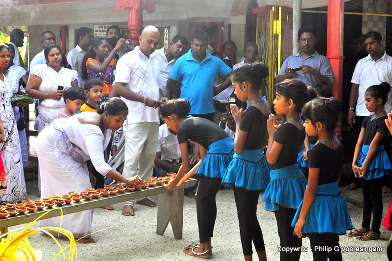 Images of Sri Lanka on blogspot.com: 'Silambu Palaendheema' - Lighting ...