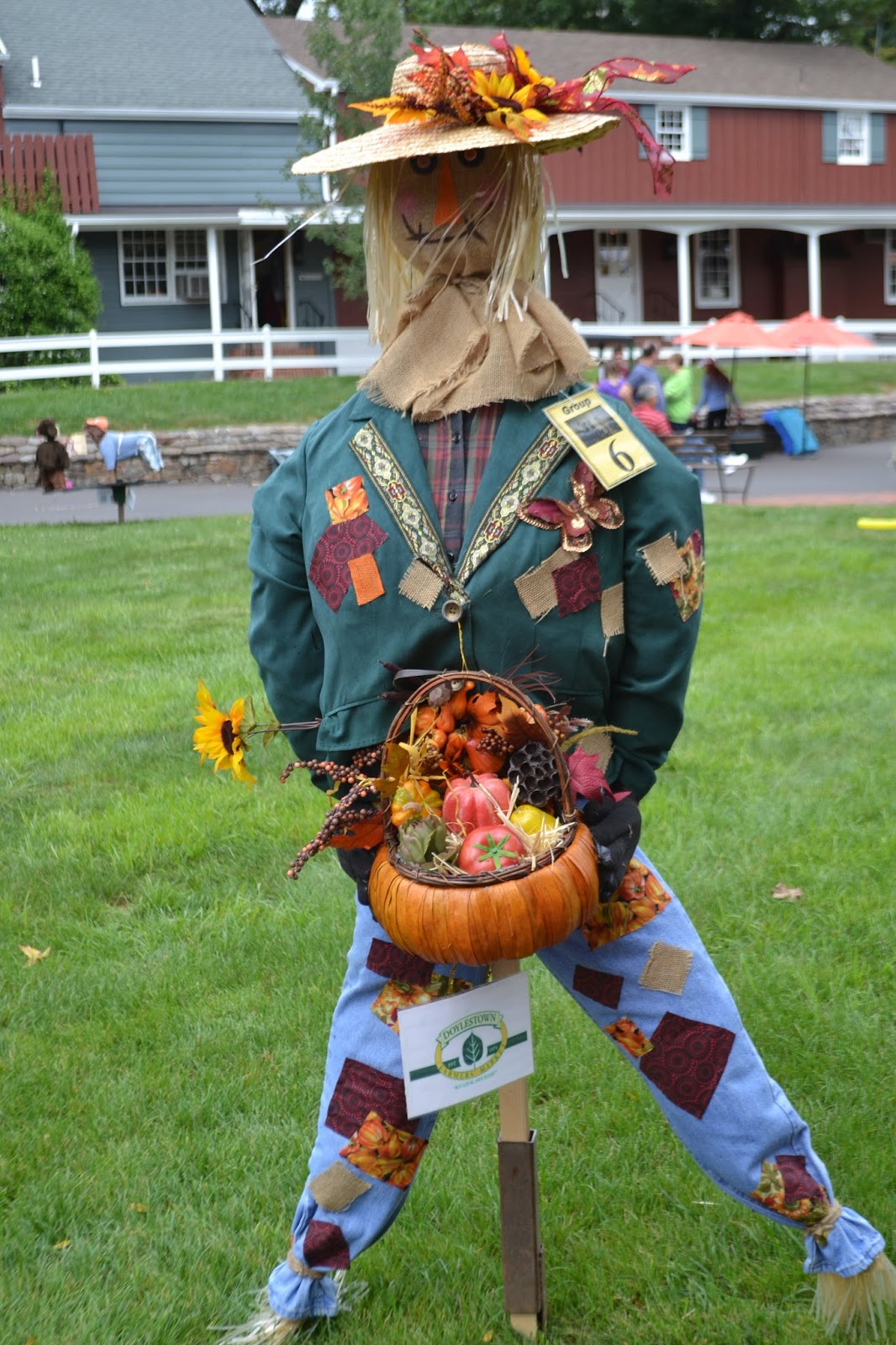 It's All About Purple: The Scarecrows at Peddlers Village