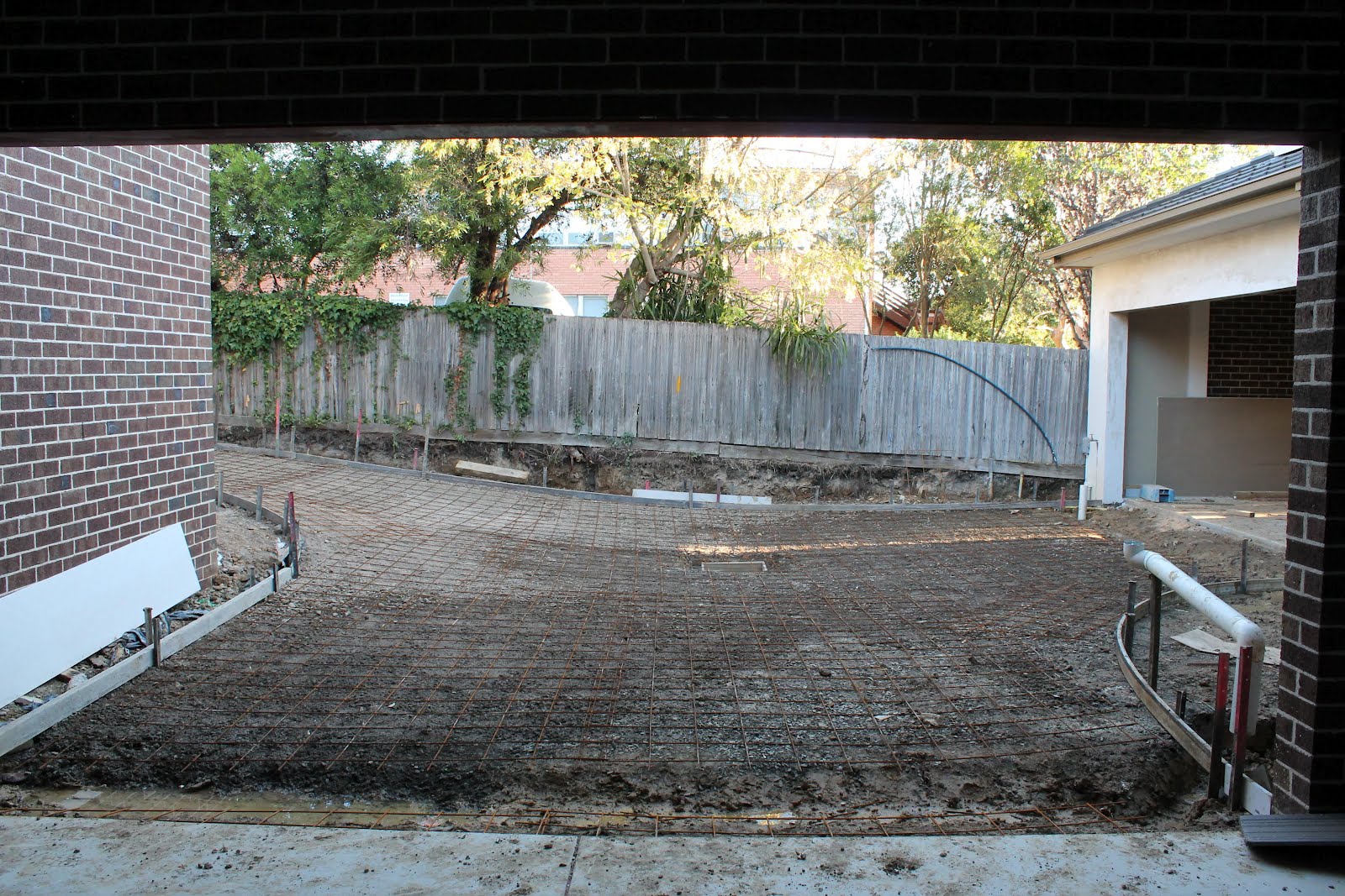 Building a house from scratch: Driveway, crossover