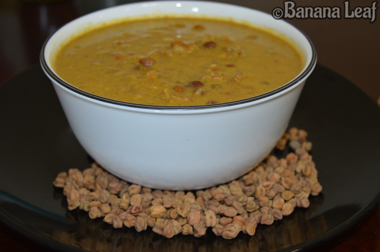 Banana Leaf: Puttu and Kadalai Curry