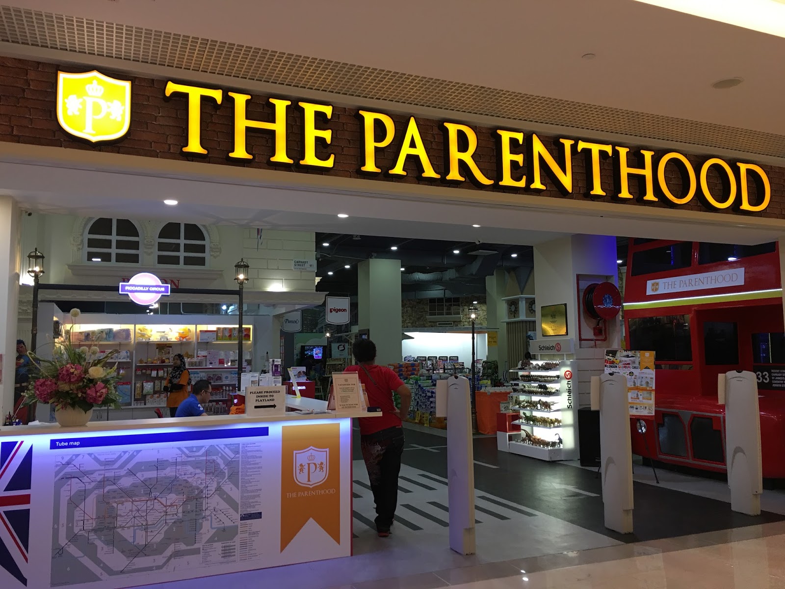 Parenthood Playland @ The Parenthood : Happening Banana a.k.a. Minion ...