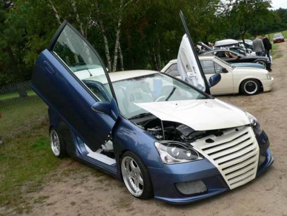 Modifiyeli Araba Resimleri: Modifiyeli Spor Araba Resimleri