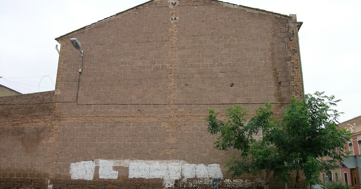 Bosco Hurtado, arquitecto: Restauración. Muros de tapial.
