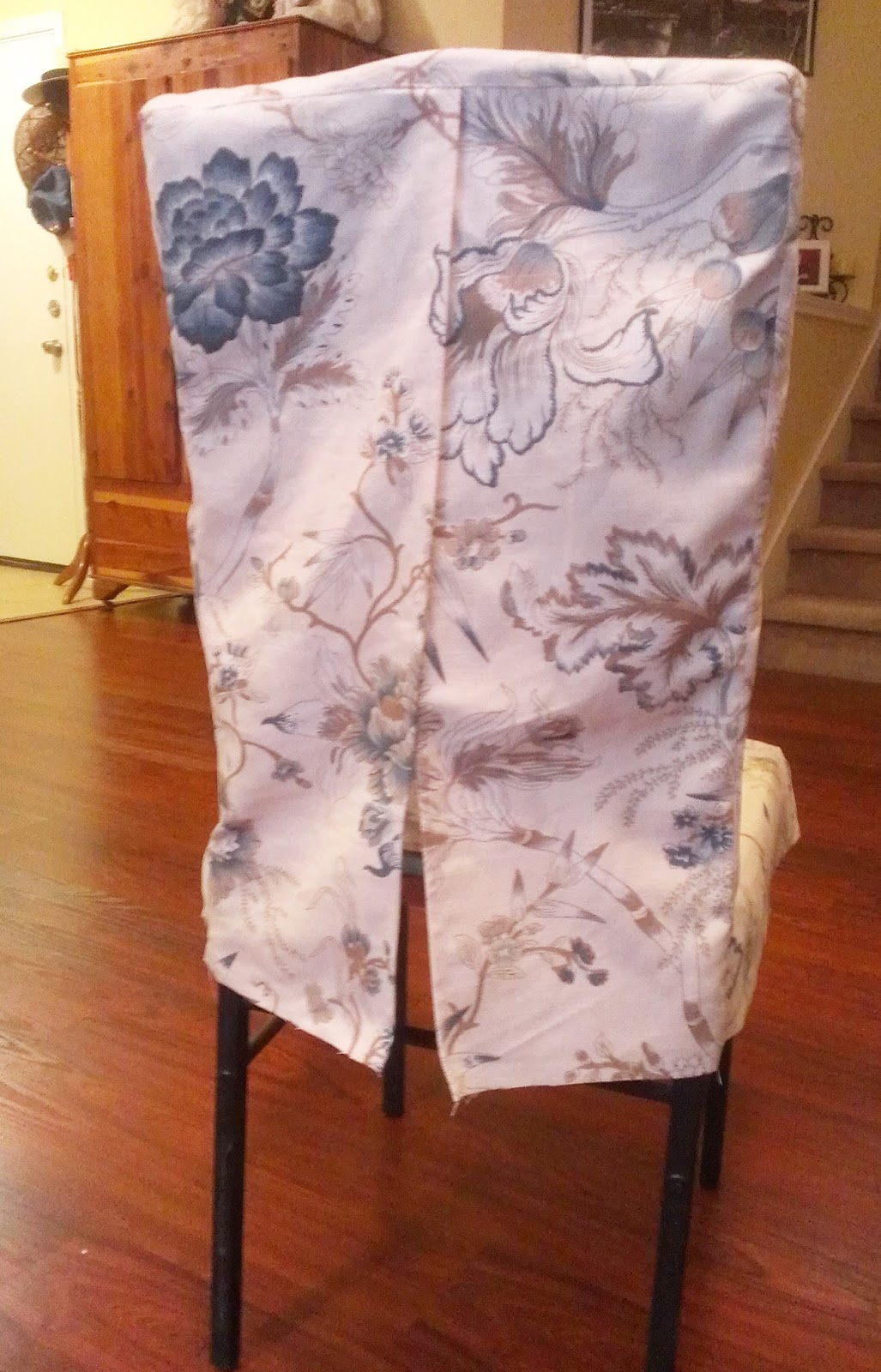 Aux Belles Choses: DIY Chair Covers & Decor