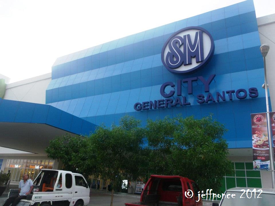 Bisayang Manlalakbay around the Philippines: Roaming Around SM City Gensan