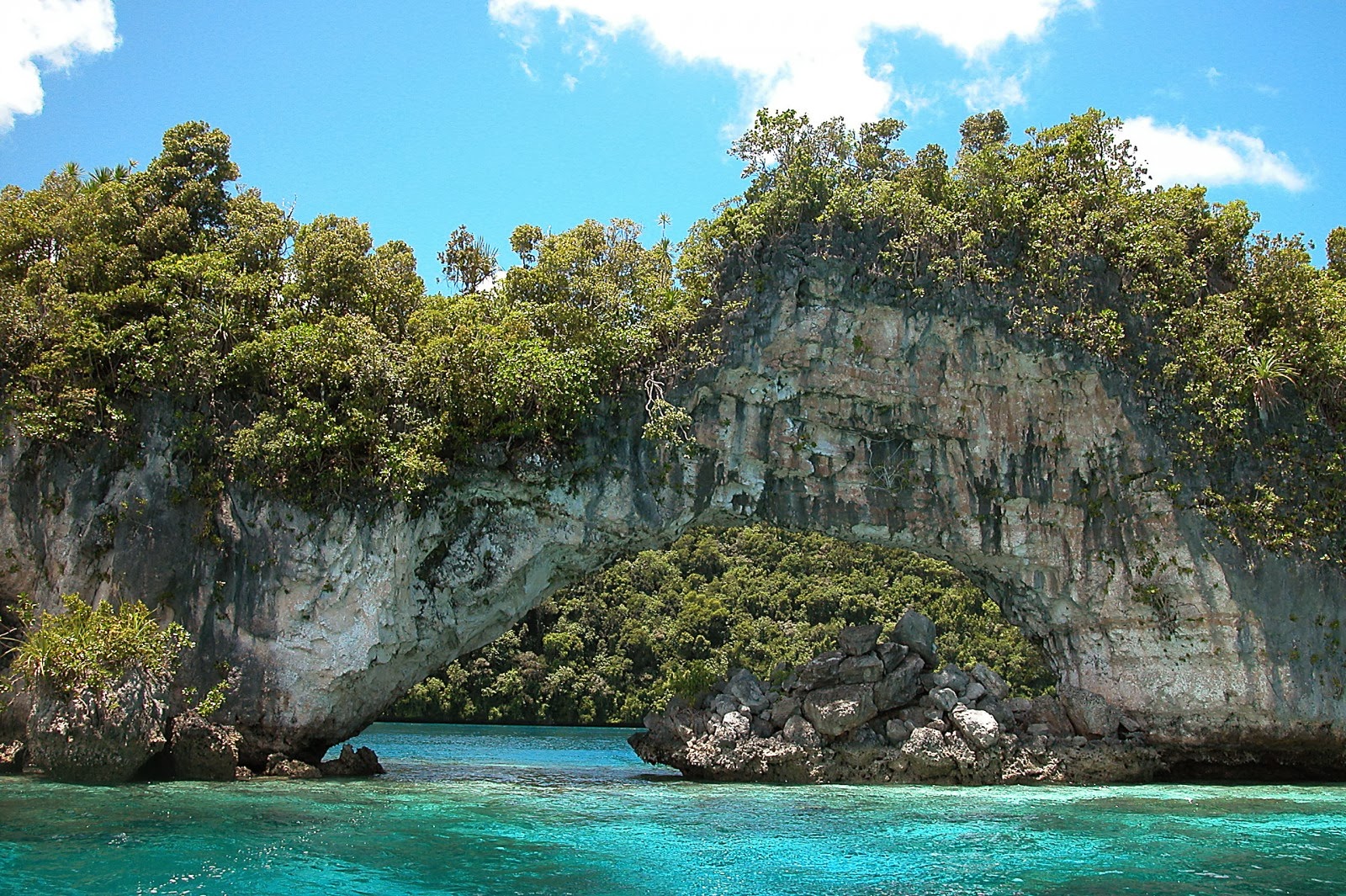 The 10 Wonders tourist in Panama