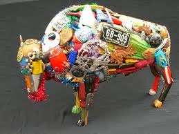 junk art sculpture ~ art projects craft ideas