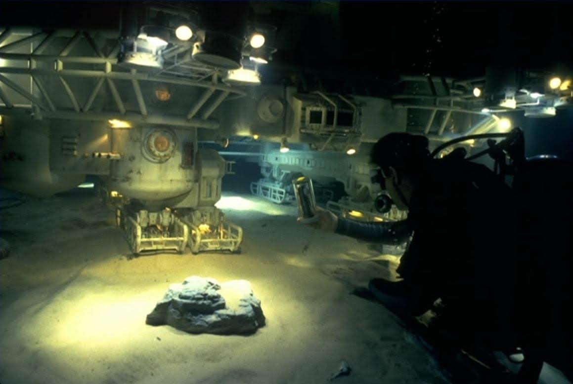 model ships in the cinema: The Abyss 1989 Part 1