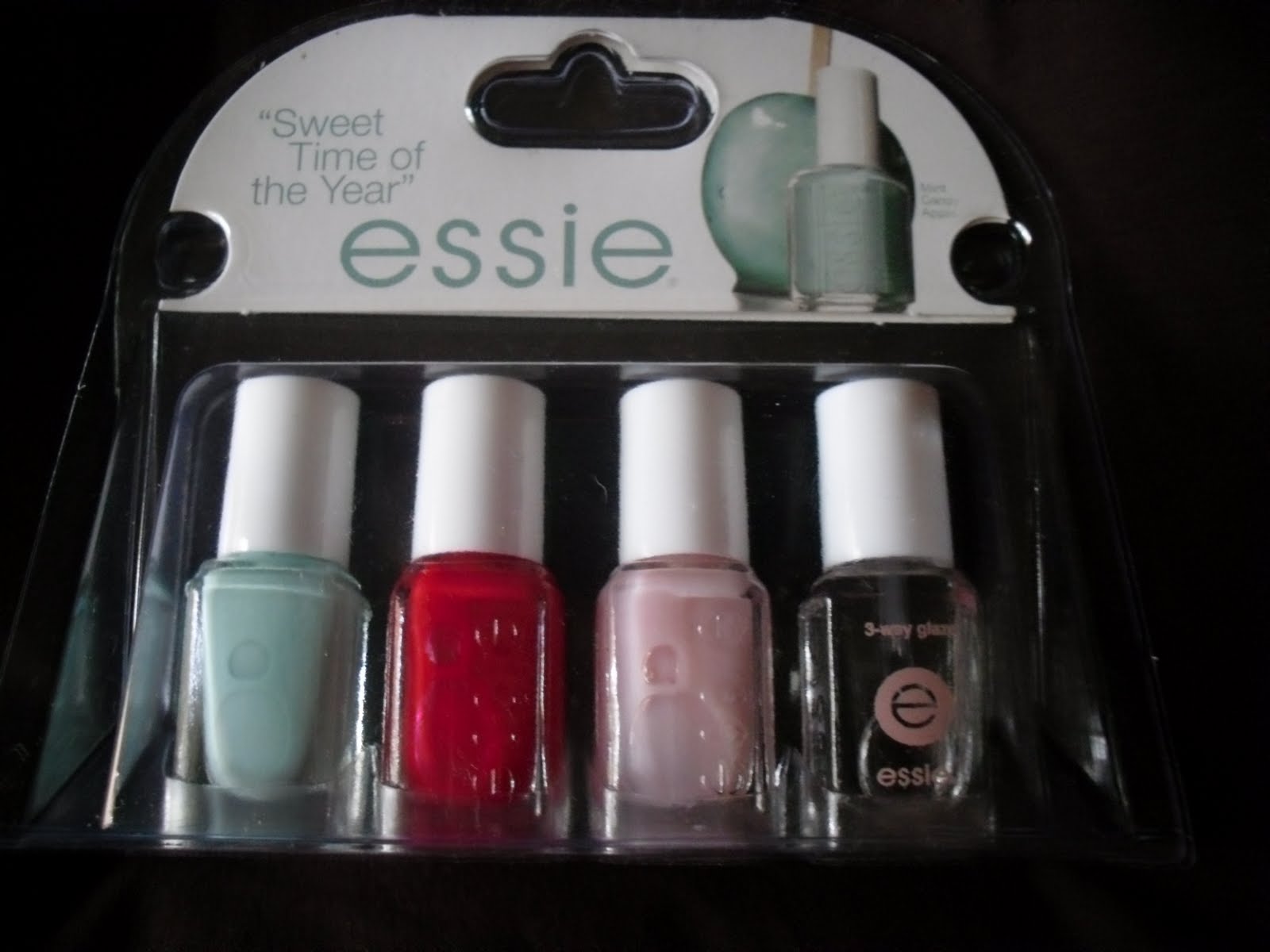 Beautifully Glossy: Essie Au Natural